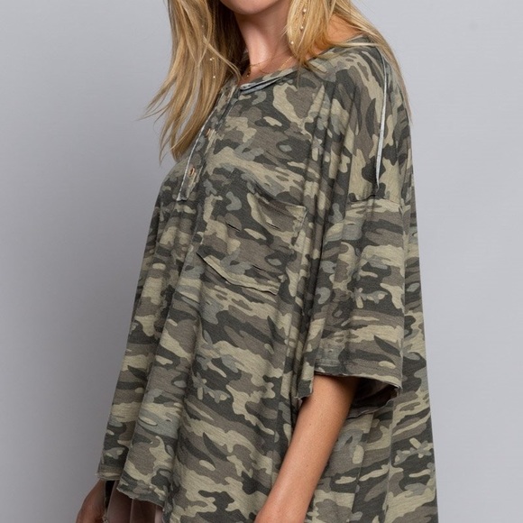 POL | Tops | Camo Top | Poshmark